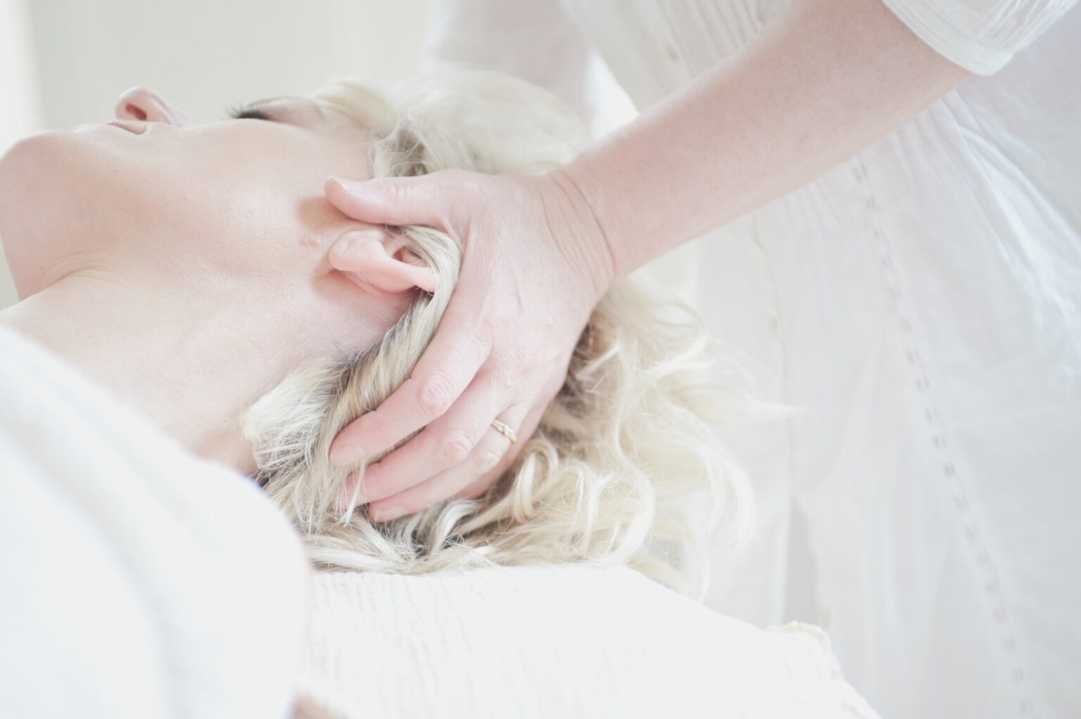 Reiki betekenis en wat je moet weten over de behandeling